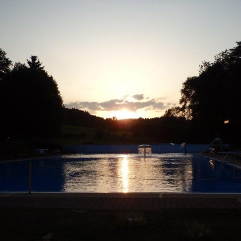 Waldschwimmbad | Gemeinde Oberaula